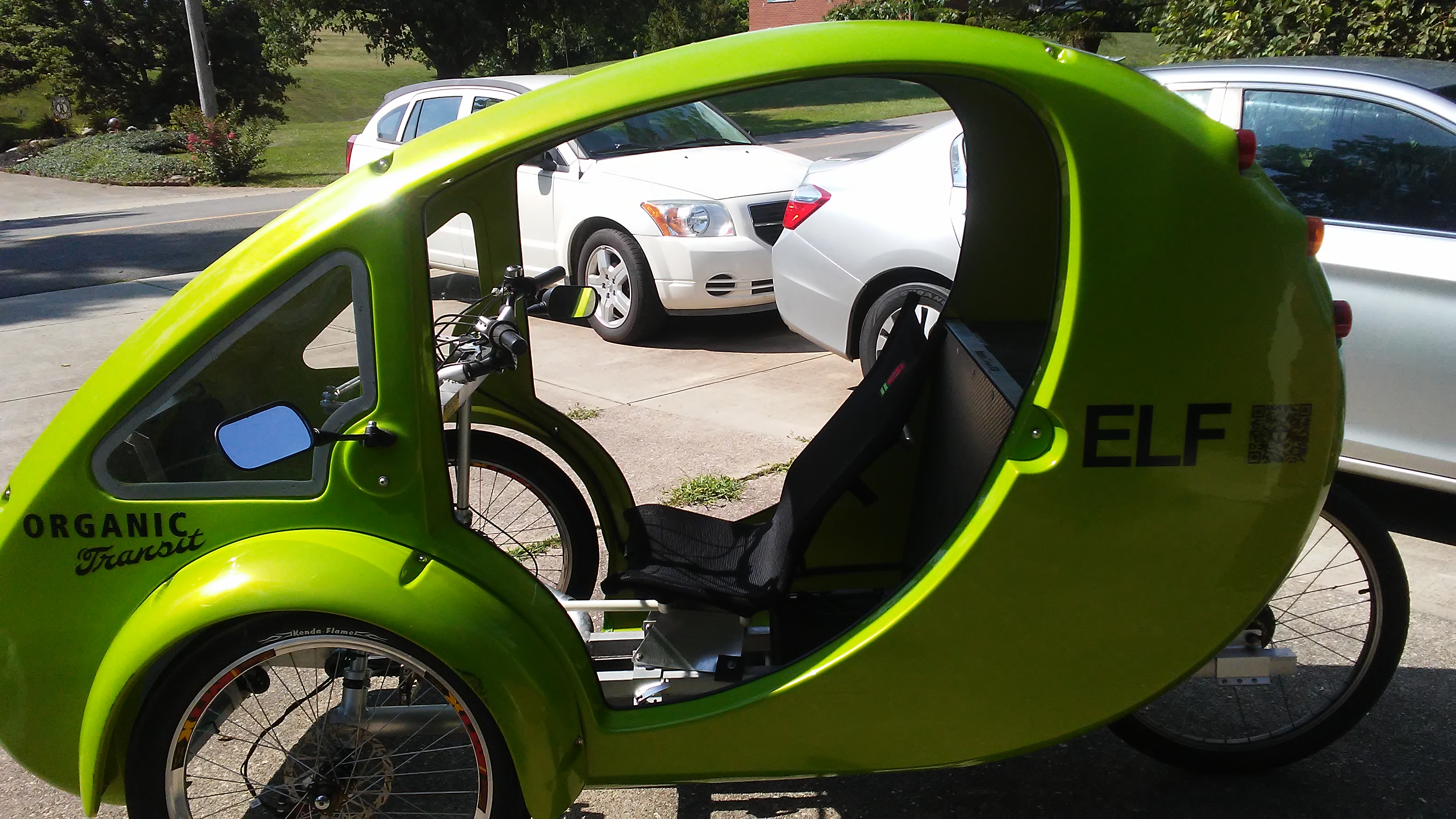 0710181655 Elf 1 Anyone Can Bike